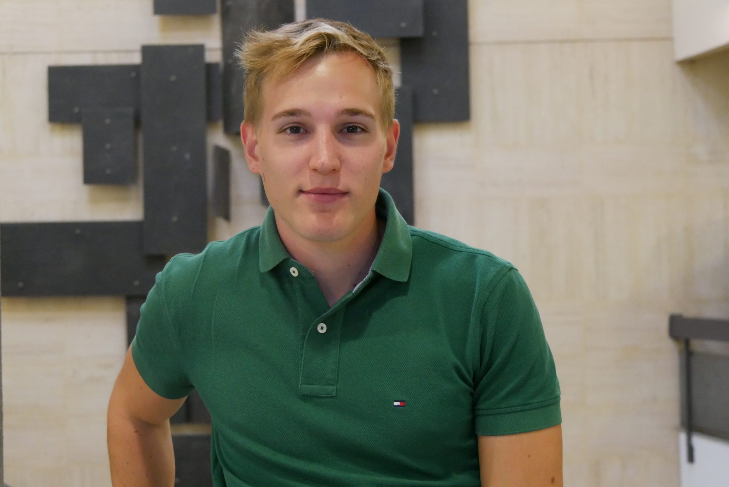 "I came for Montpellier Business School's double degree!" Nicolas, a ...